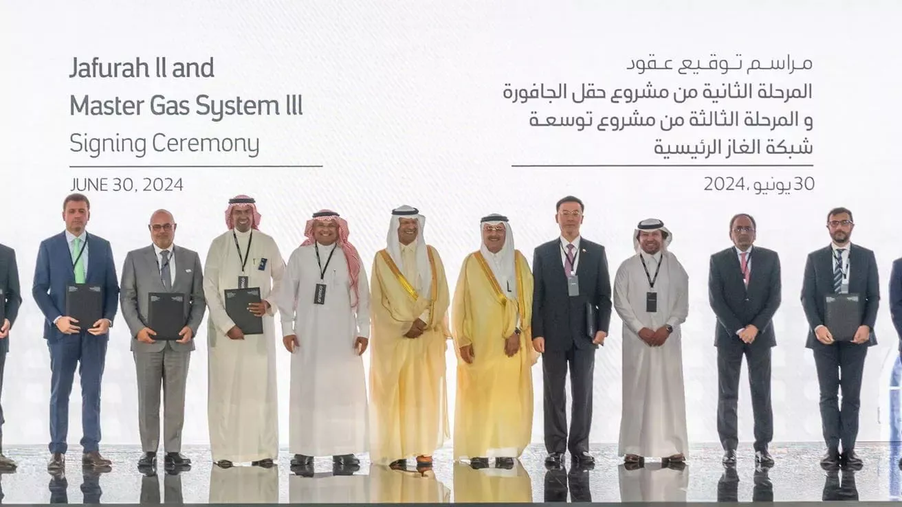 Aramco’s strategic gas expansion progresses with $25bn contract awards ...